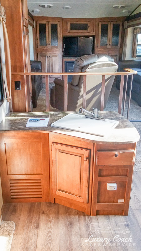 2014 Keystone Sprinter SOLD | Luxury Coach Sales & Service