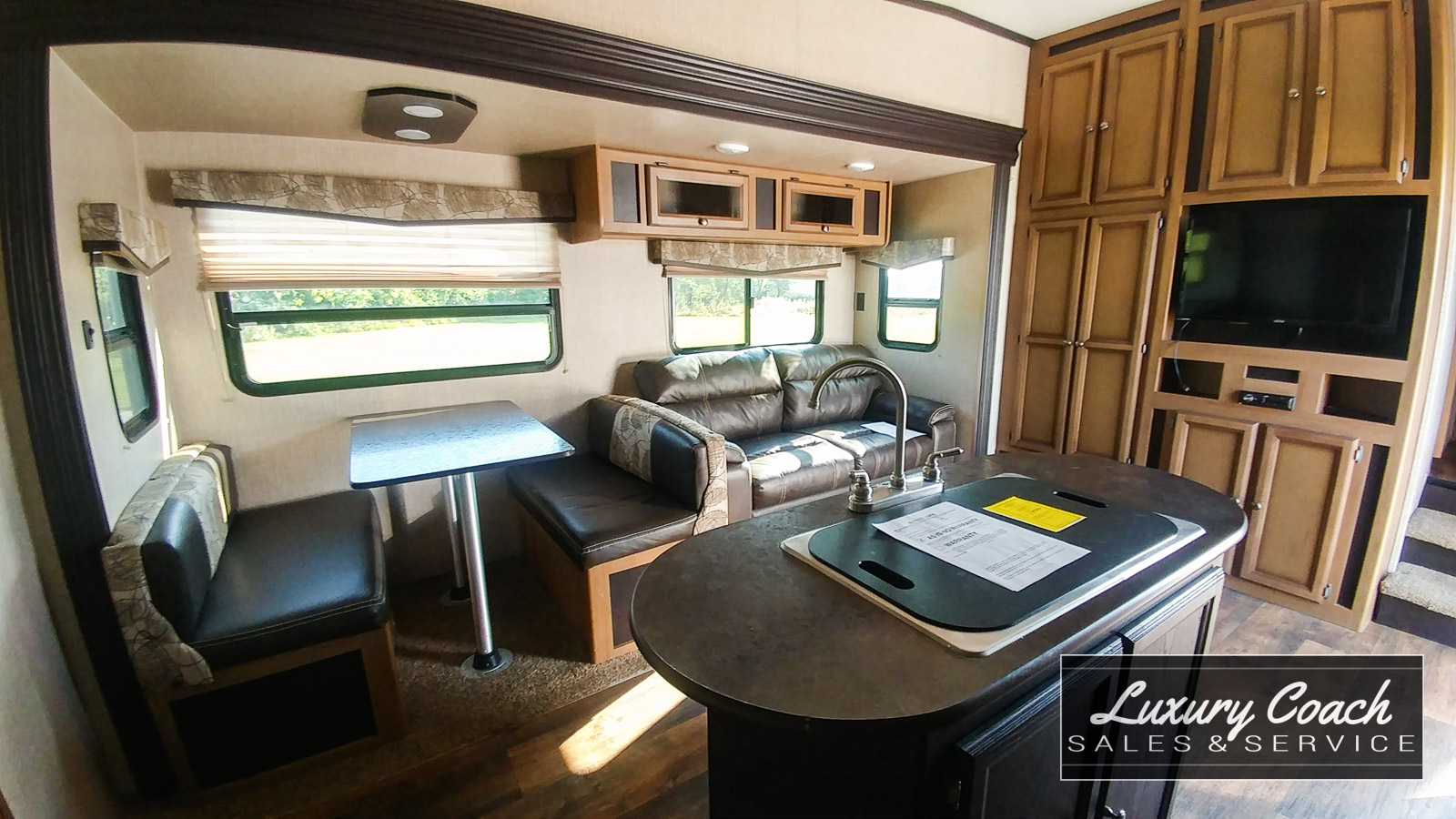 2017 Crossroads Cruiser For Sale REDUCED $27,995 | Luxury Coach