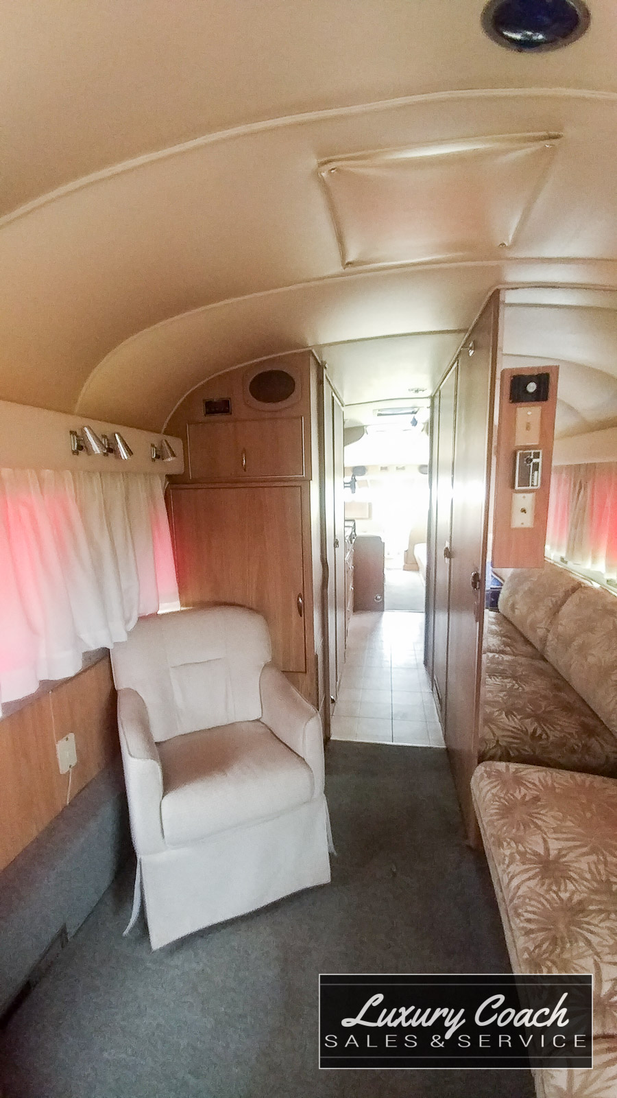 1975 MCI MC8 Custom Coach - $19,500 | Luxury Coach