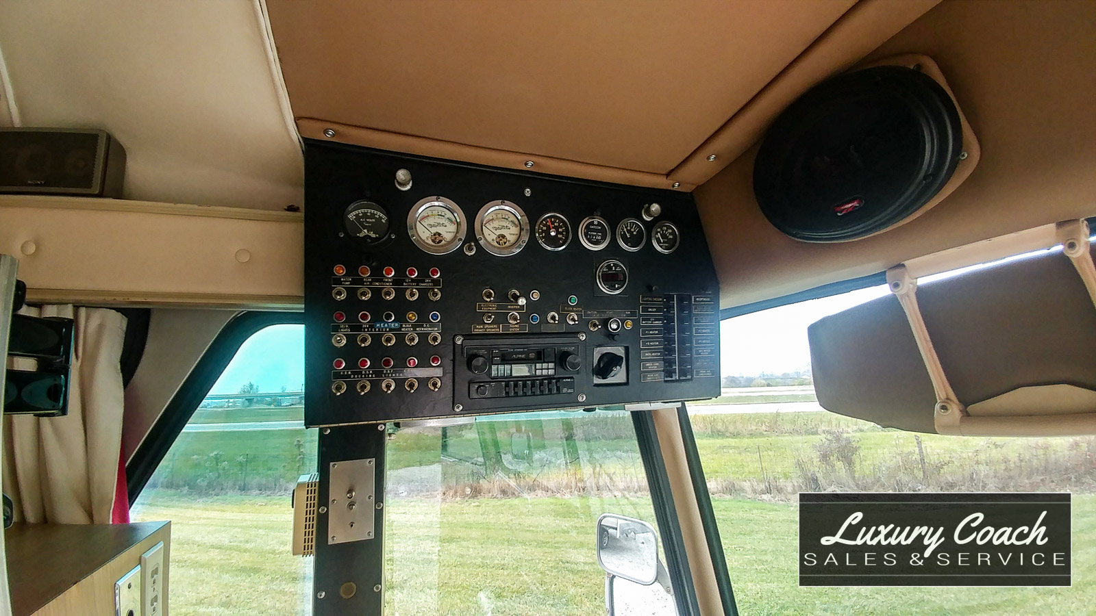 1975 MCI MC8 Custom Coach - $19,500 | Luxury Coach