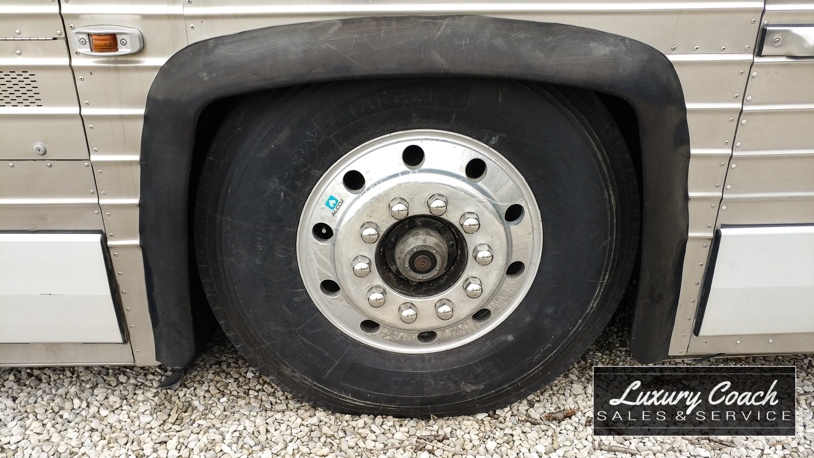 1975 MCI MC8 Custom Coach - $19,500 | Luxury Coach