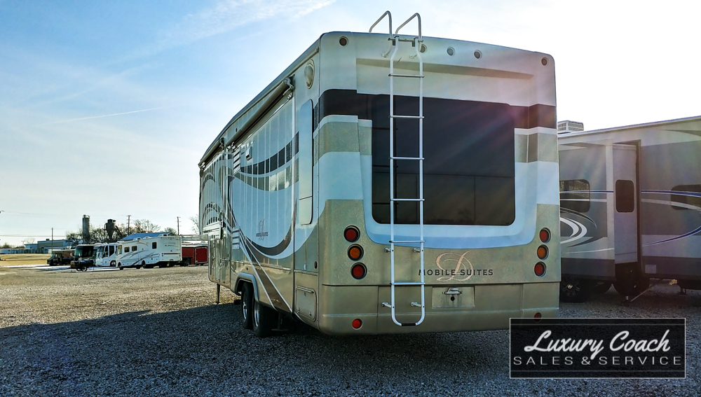SOLD: 2009 Doubletree Mobile Suites $26,900 | Luxury Coach