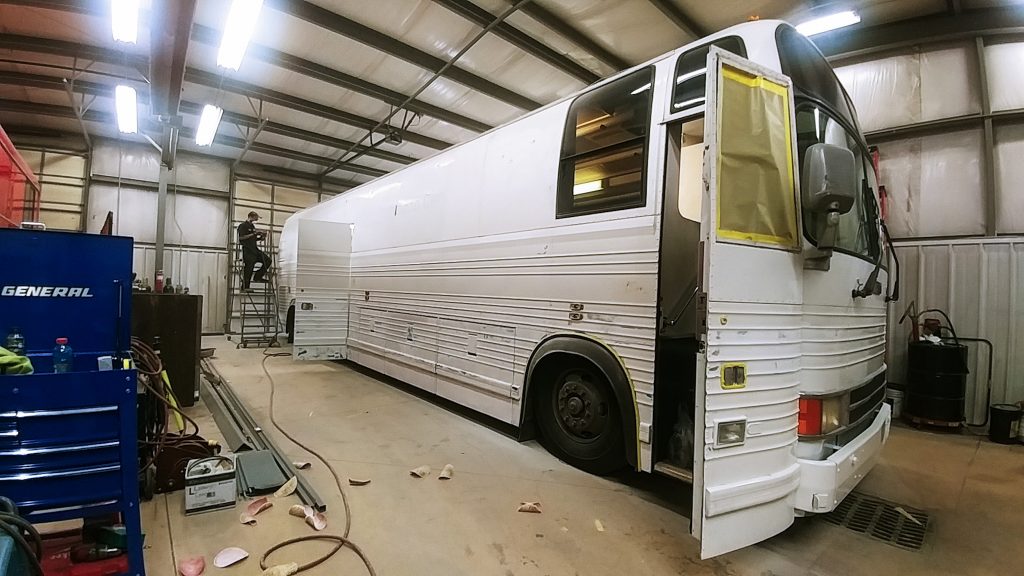 1993 Prevost Le Mirage XL Command Center ~ Luxury Coach Sales & Service