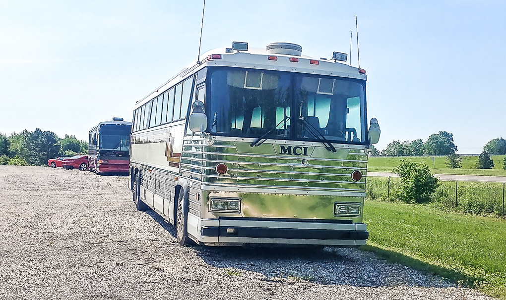 1977 MCI MC8 Custom Coach Land Cruiser - Luxury Coach Sales & Service